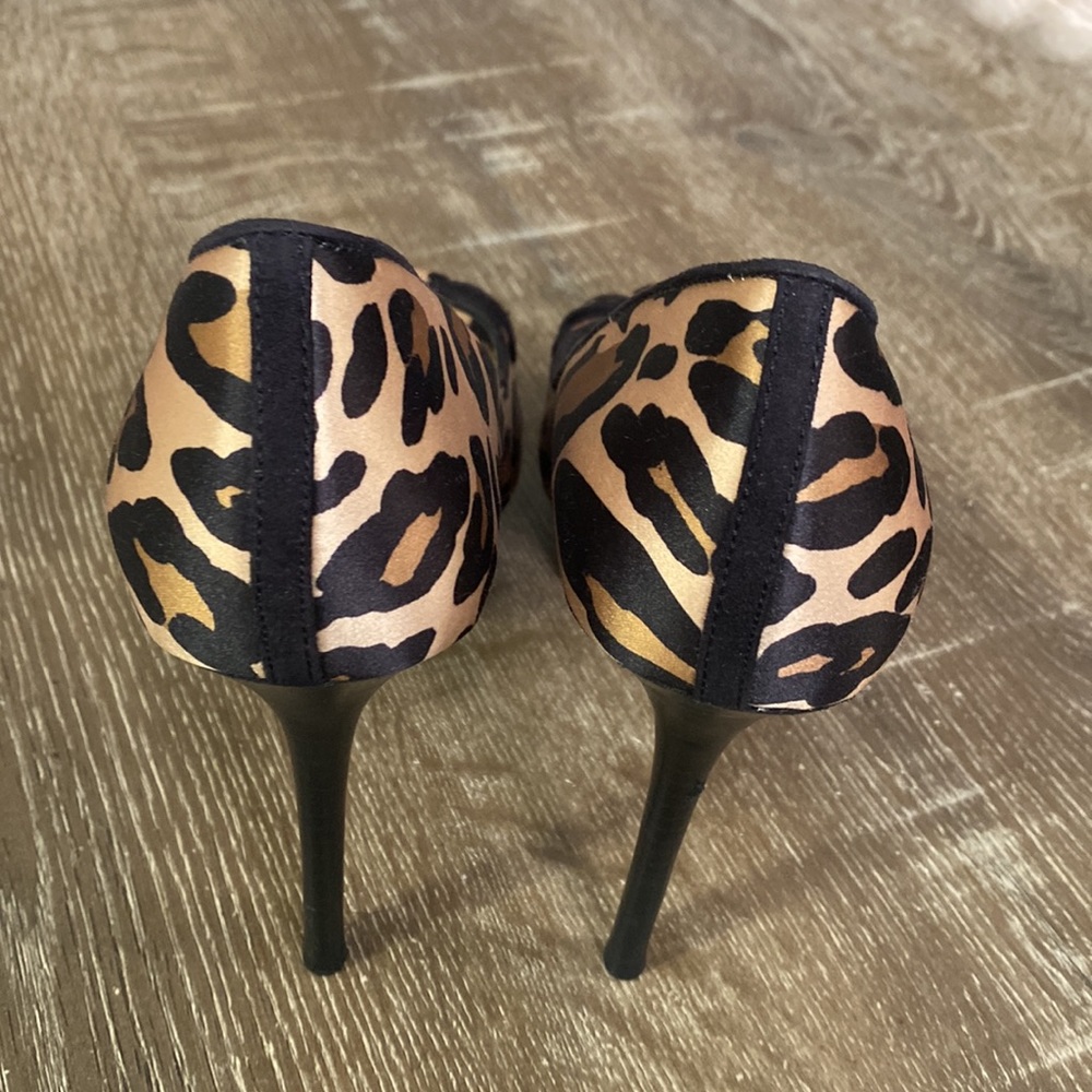 Zara Cruise Collection Leopard Print Crisscross Open … - Gem